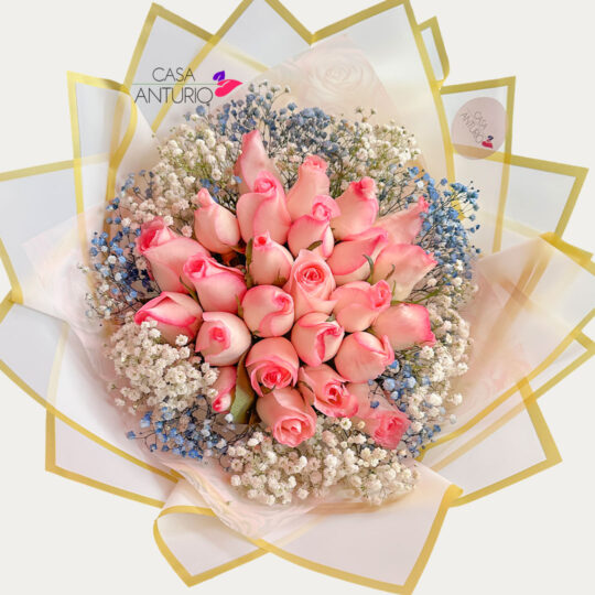 Bouquet de 24 Rosas Rosadas y Perla
